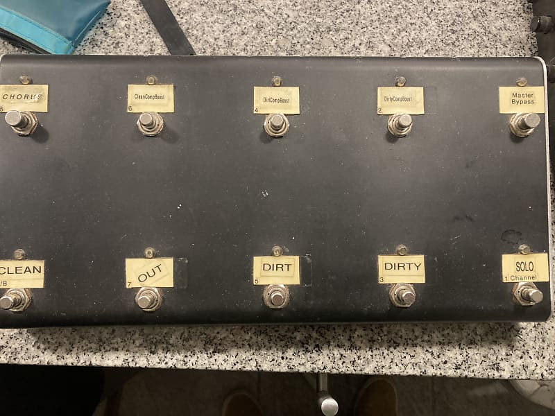 Buzz Electronics Custom 8 Loop Switcher w/channel switching | Reverb