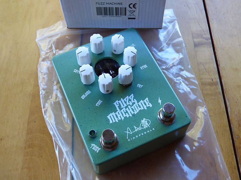 Xiao Pedals Fuzz Machine FF7 Clone | Reverb
