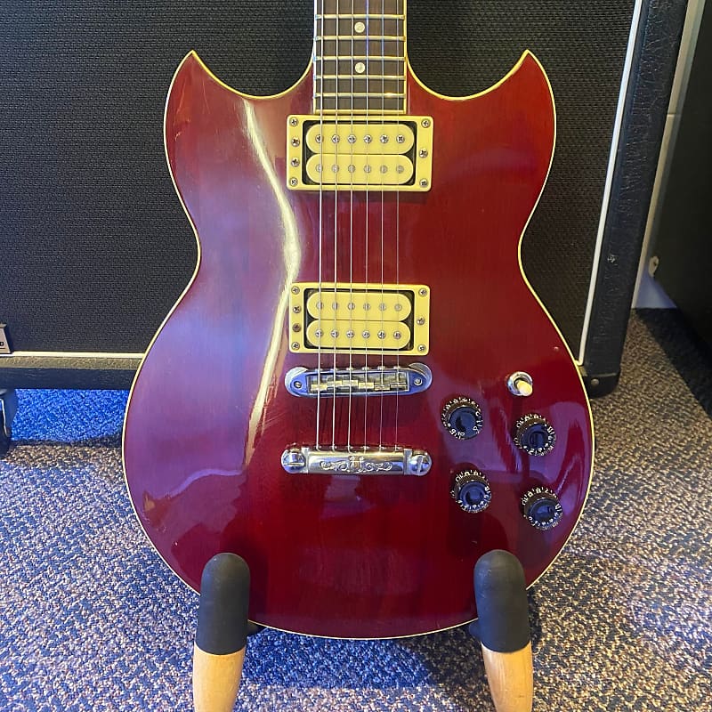 Yamaha SG300 1985 - Red | Reverb
