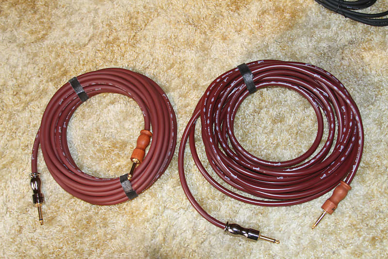 Gibson 25' Cherry Instrument Cable | Reverb