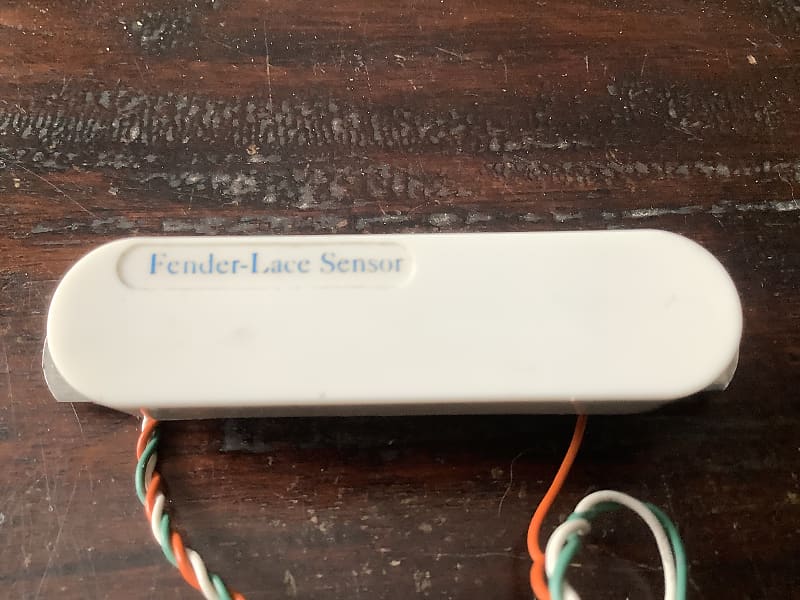 Fender Lace Sensor Blue Strat Plus Deluxe Noiseless Aged | Reverb