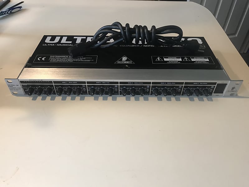 Behringer Ultra-Q Pro PEQ2200 Parametric Equalizer Tested and | Reverb