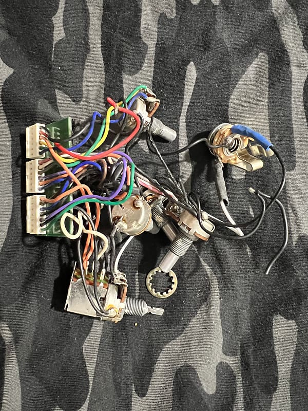 Bartolini MK1 BASS PREAMP LAKLAND 55-01 2015 | Reverb