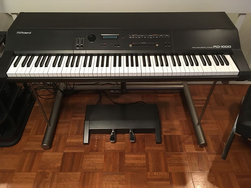 Roland RD-1000 mid-1980's - Black | Reverb