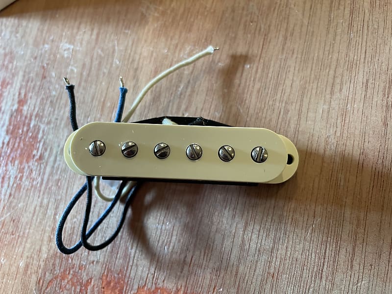 Lindy Fralin Steel pole 43 bridge (-10%) | Reverb