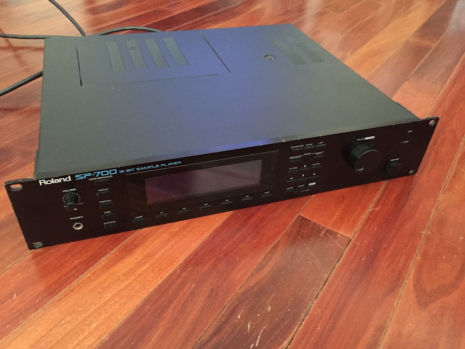 Roland SP-700 Sampler | Reverb