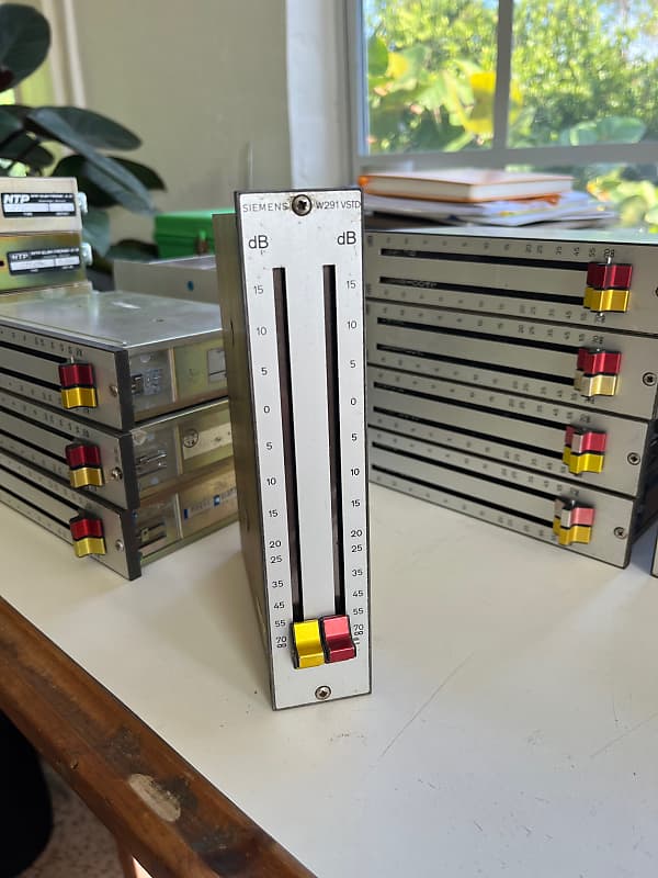 Siemens W291 VSTD Active Stereo Fader #11 | Reverb