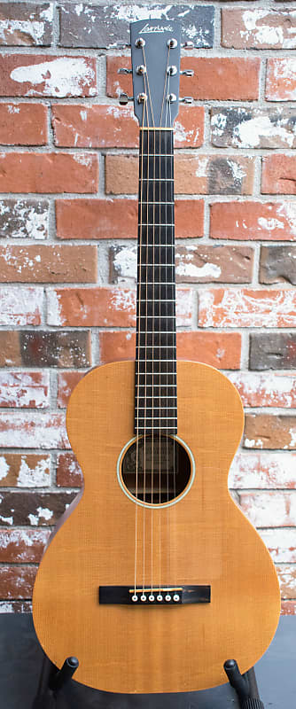 Larrivee Parlor 1999 natural | Reverb