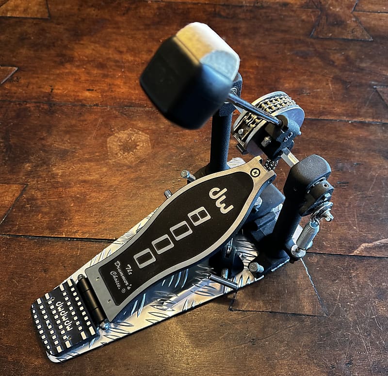 DW 8000 bass drum pedal Mid-2010s - Silver / Black | Reverb