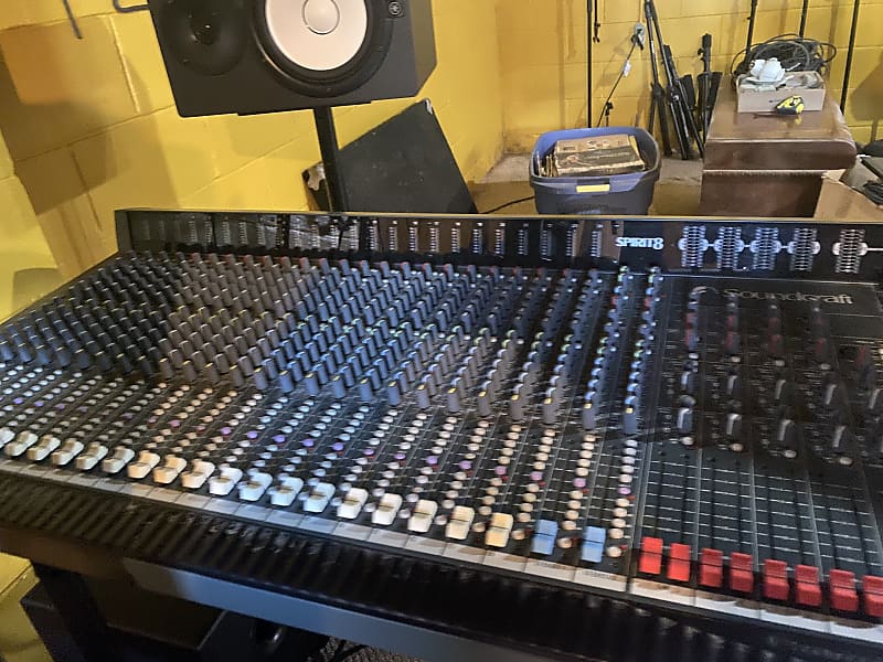 Soundcraft Spirit 8 | Reverb