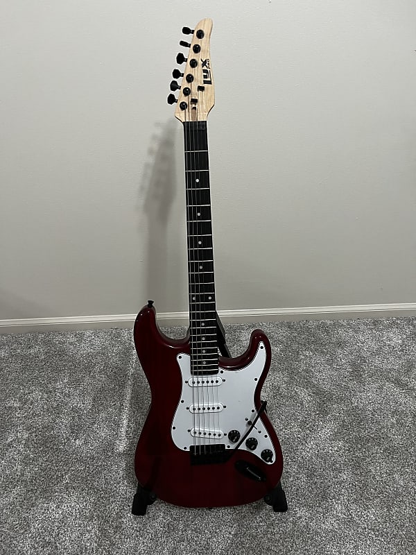 LyxPro Strat 2020 - Semi transparent red | Reverb