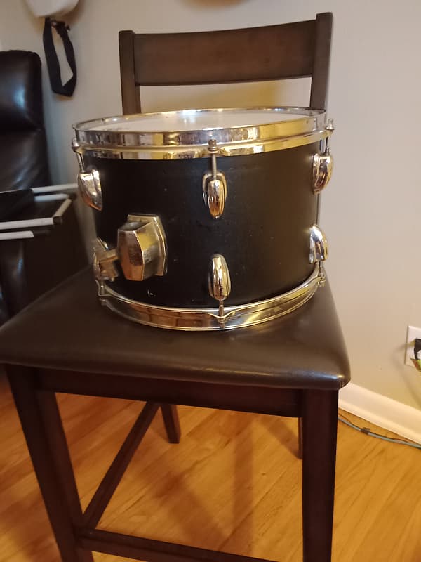 Mounted Tom 12"x8", 6 Lug, Black, Unbranded, Good Heads | Reverb