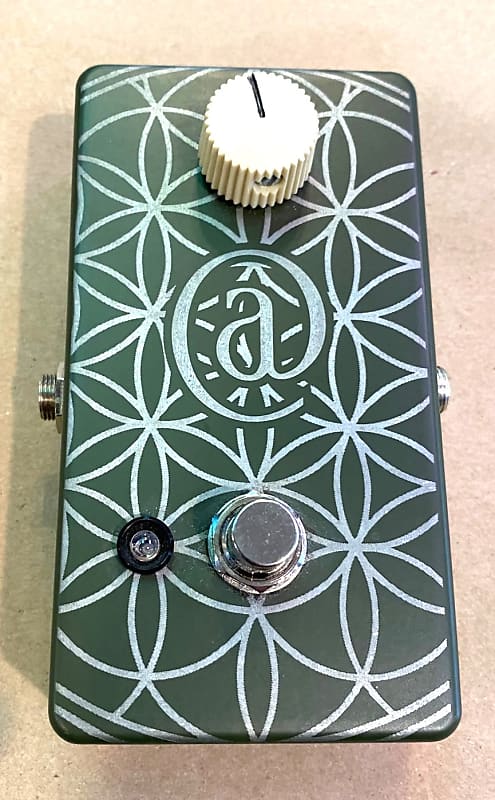 At Amp Hand wired Boost | Reverb