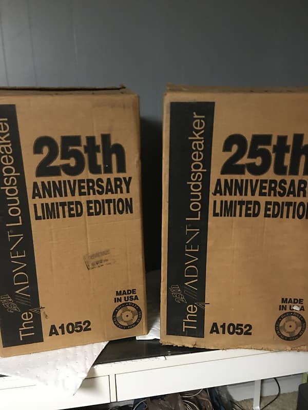 Advent 25th anniversary edition 1994 Solid Walnut | Reverb