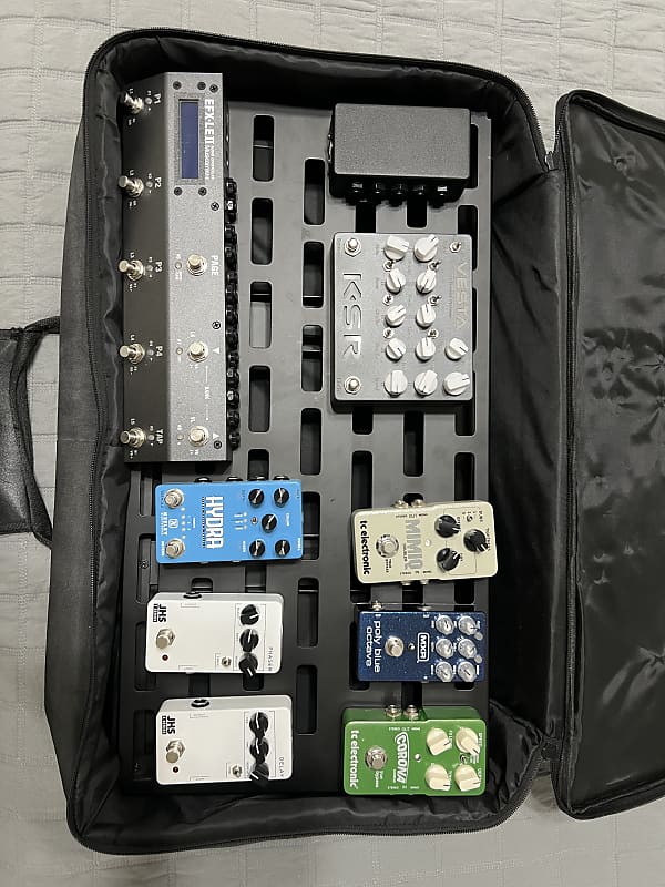 MusicomLAB EFX-LE II Audio Controller and MIDI Pedal | Reverb