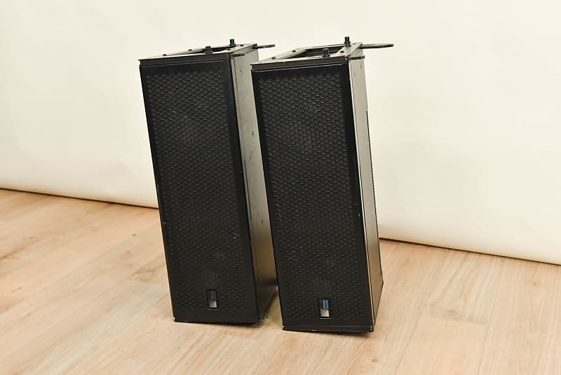 Meyer Sound M'elodie Powered Line Array Loudspeaker | Reverb Australia