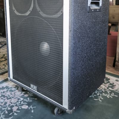 Peavy 1810 Black Widow Bass Cabinet | Reverb