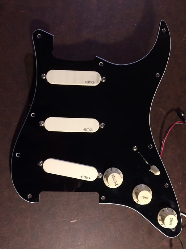 EMG SA Pickup Set loaded Stratocaster pickguard w/SPC boost | Reverb
