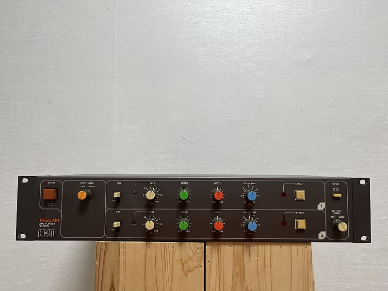 TASCAM CF-20 Dual Chorus Flanger Rack ! | Reverb UK