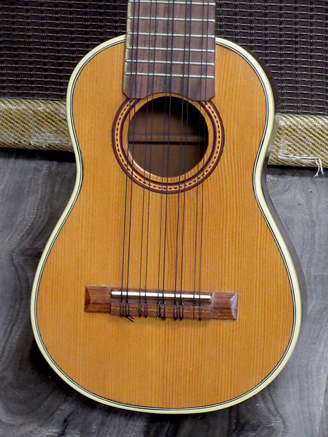 Peruvian Charango 10-string Uke | Reverb UK