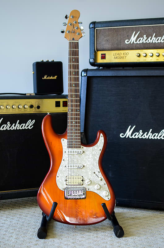 Dean AVALANCHE HSS STRAT STYLE 2000'S - ORANGE | Reverb