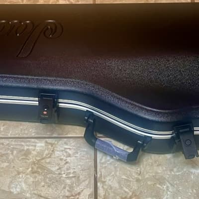 Jackson Kelly JS32 Guitar Ferrari Red & Jackson Kelly Molded | Reverb