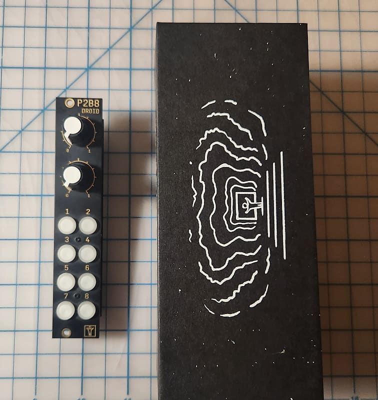 Der Mann mit der Maschine DROID P2B8 Controller | Reverb