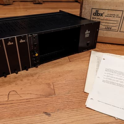 dbx F-900A Rack Frame, 902 De-ess, 3 Covers, PLUS | Reverb Canada