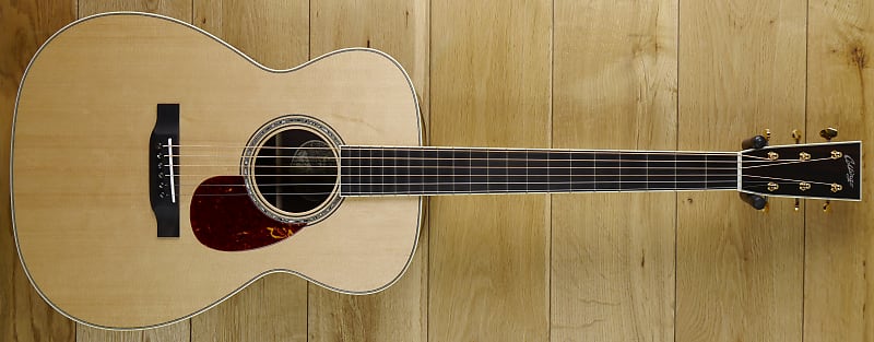 Collings 003 - 14 Fret Old Growth Sitka - Shop Display | Reverb