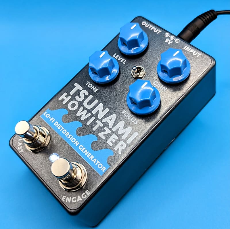 Happy Stomps Tsunami Howitzer ( Wave Cannon MkII | Reverb Canada