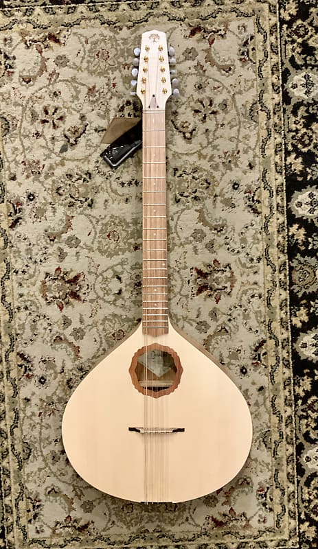 Carvalho Cittern ‘Leaf’ PTB-SK 10 string | Reverb Canada