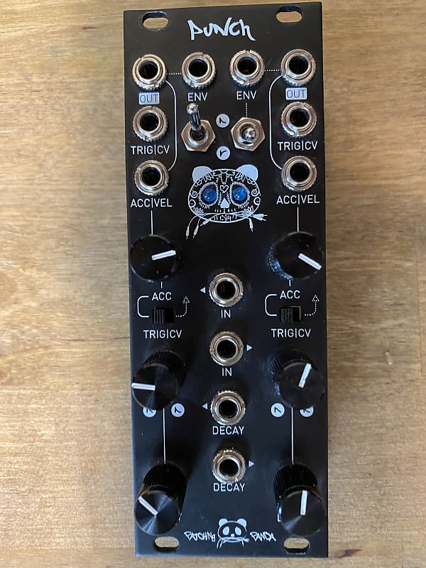 Patching Panda Punch v3 Dynamic Dual VCA and Envelope | Reverb