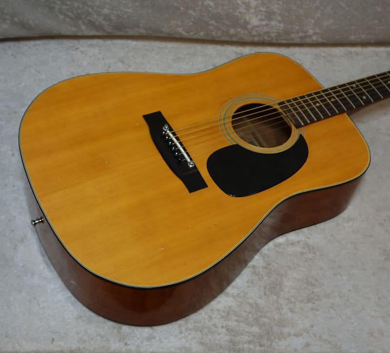 Vintage Hohner II G-03 acoustic guitar with gig bag | Reverb