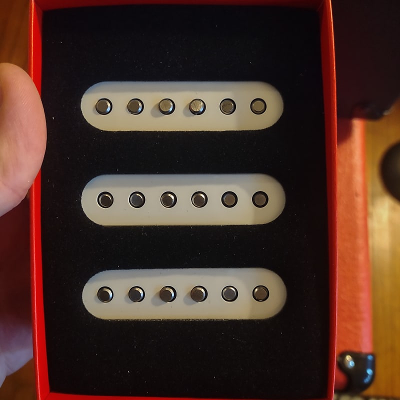 Fender Standard Stratocaster Pickup Set 2021 - White | Reverb
