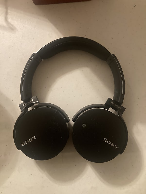 Sony MDR-XB650BT 2016 - Black | Reverb