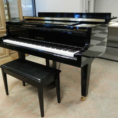 Yamaha baby grand piano | Reverb