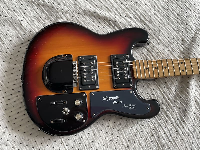 Shergold Meteor Deluxe 1978 Sunburst Meteor Twin | Reverb UK