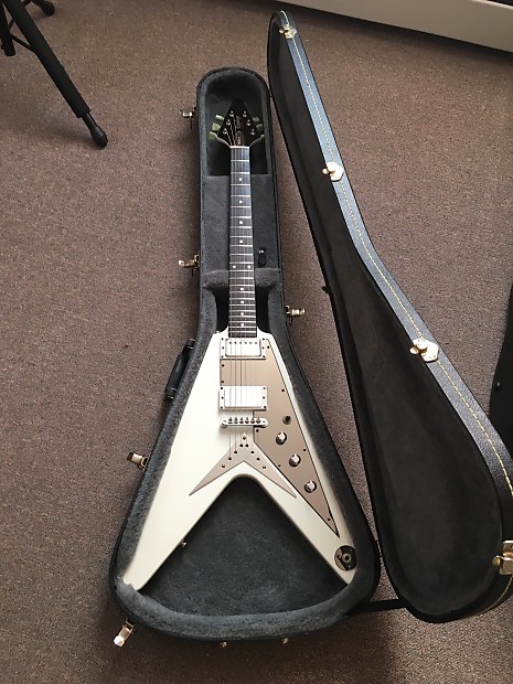 Epiphone Flying V 2000 White | Reverb