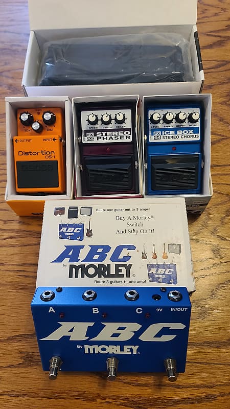 DOD Stereo Chorus & Phaser / Boss Distortion / Dunlop Cry | Reverb