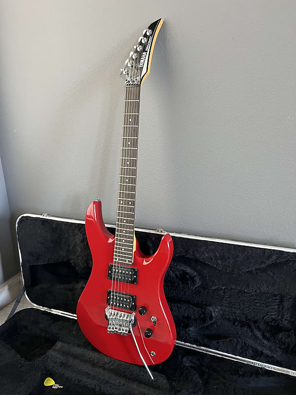 Yamaha RGX220 Electric Guitar | Reverb
