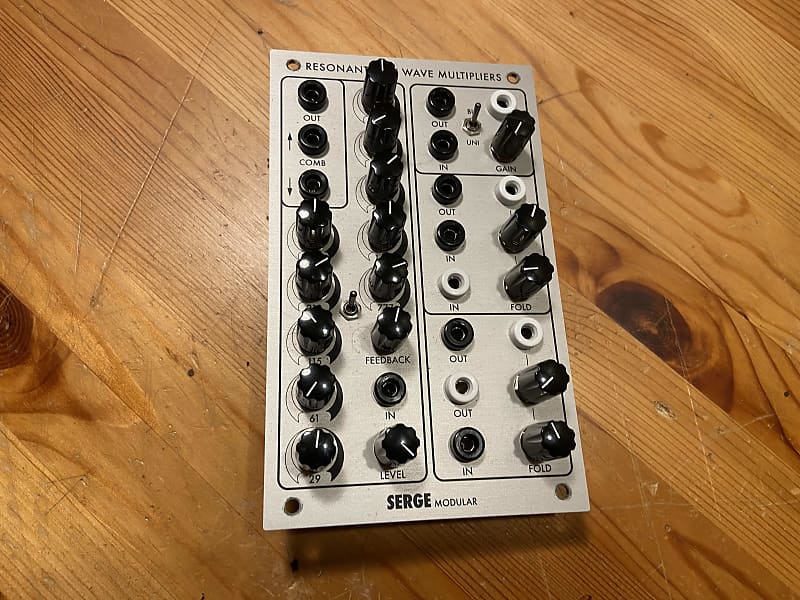 Serge Random Source Resonant EQ / Wave Multipliers 4U | Reverb