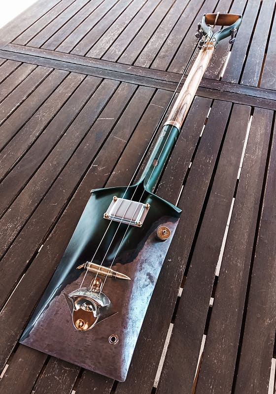 MADE TO ORDER Premium 3 Strings Shovel Guitar 2022 Army | Reverb