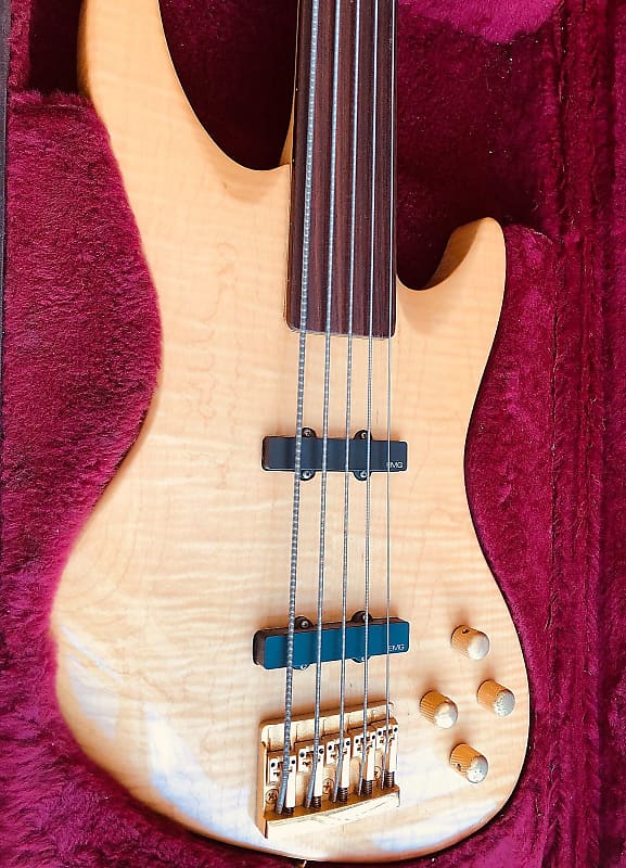 Guild Pilot Pro 5 Fretless 1995 - Natural | Reverb