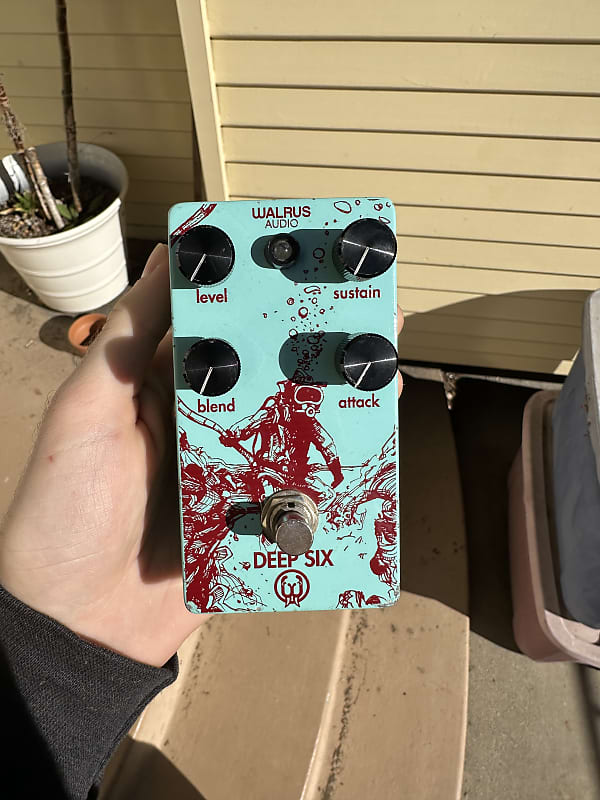 Walrus Audio Deep Six Compressor V1 Limited Edition - Diver | Reverb