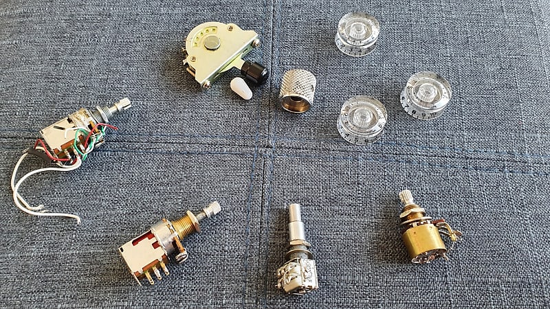 Bourns Pots | Reverb Canada