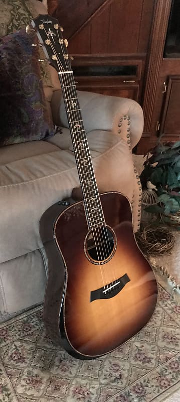 Taylor 910e Dreadnought in Sunburst - 2017 - Stunning! New | Reverb