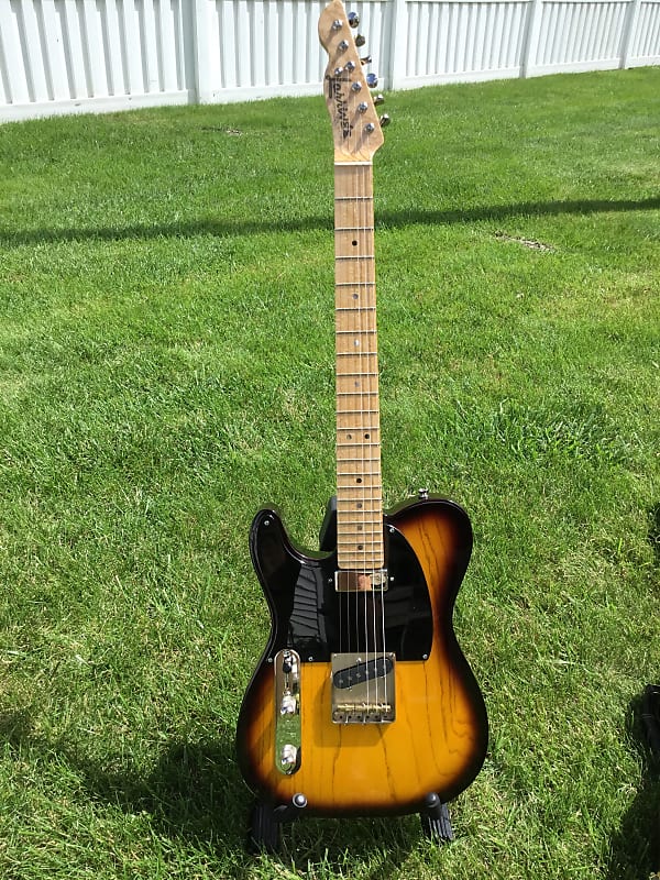 Larrivee Bakersfield Pro (T - Style) 2013 - 2 tone nitro body | Reverb