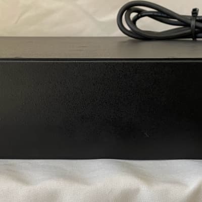 Crest Audio Pro Power Amp Model 3301 | Reverb