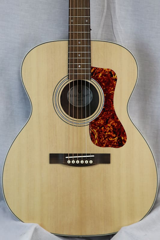 Guild OM-250E Limited Archback Acoustic/Electric Guitar | Reverb