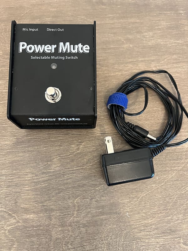 ProCo Power Mute Active Microphone Muting Foot Switch in Mint | Reverb